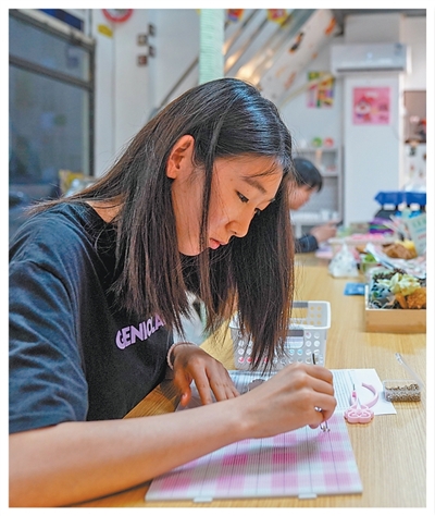 Emotional Consumption: Gen Z's "Heart Economy" — Why youth pay for ...